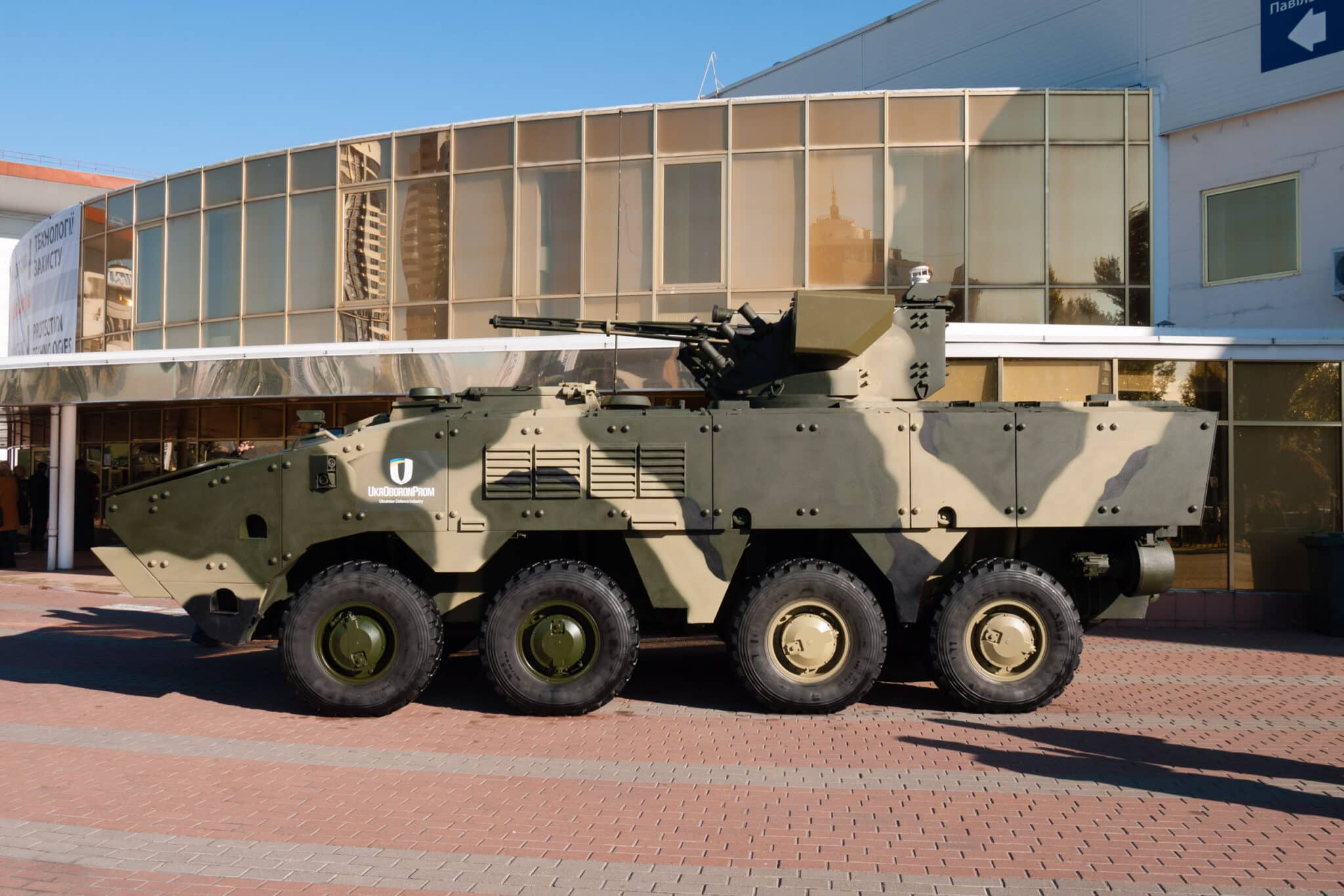 ناقلة أفراد مدرعة أوكرانية من طراز BTR-4MV1 ..تعرف مميزاتها - أخبار ...