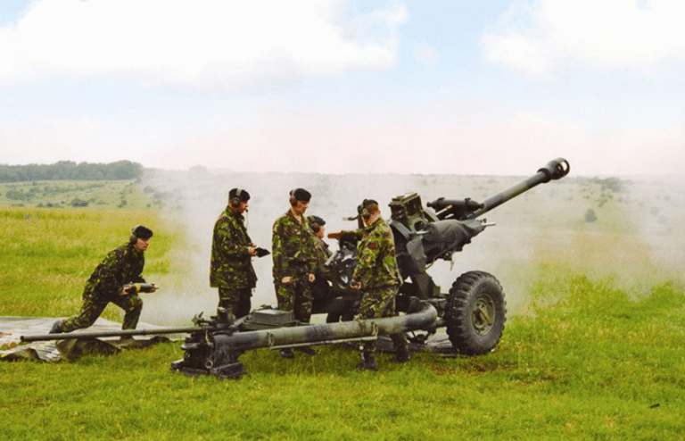 المدفع البريطاني L118 و L119 .. تفاصيل ومميزات - أخبار الدفاع العربي